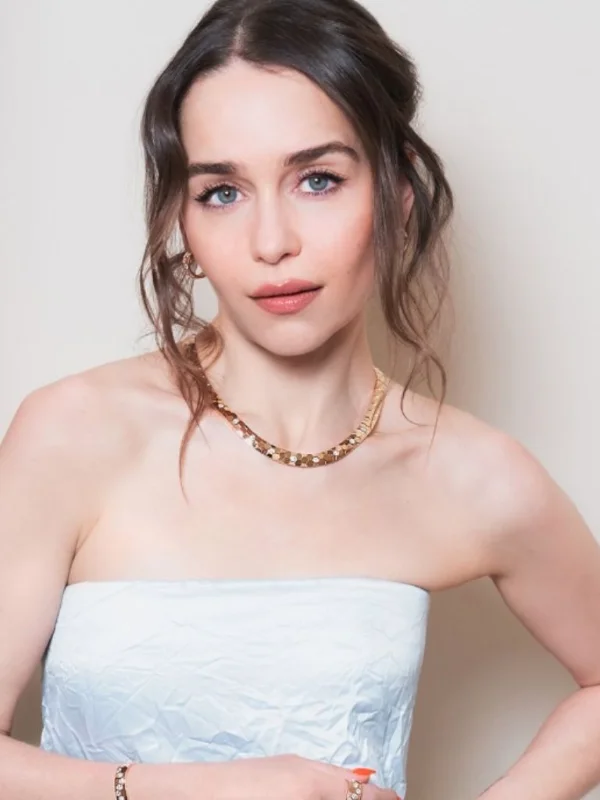 Emilia Clarke (Model) Biography, Wiki, Age, Career, Height, Weight ...